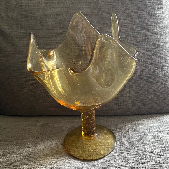 Vintage | Accents | Vintage Mcm Amber Gold Glass Flame Edge ...